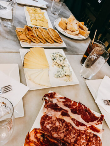 What is a Food Tour? Plus Practical Tips to Book One | Tasty Itinerary